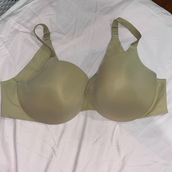 Cacique | Intimates & Sleepwear | Cacique 46dd Bra | Poshmark